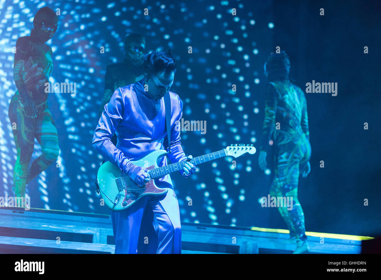 Las Vegas, Nevada, USA. 24th Sep, 2016. LUKE STEELE of Empire of the ...