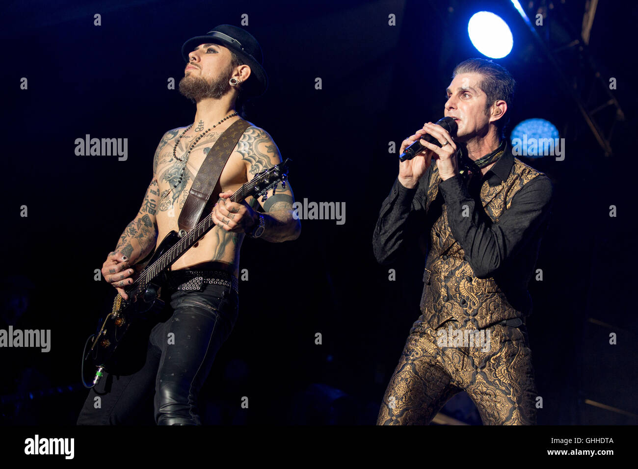 Las Vegas, Nevada, USA. 24th Sep, 2016. DAVE NAVARRO and PERRY FARRELL ...