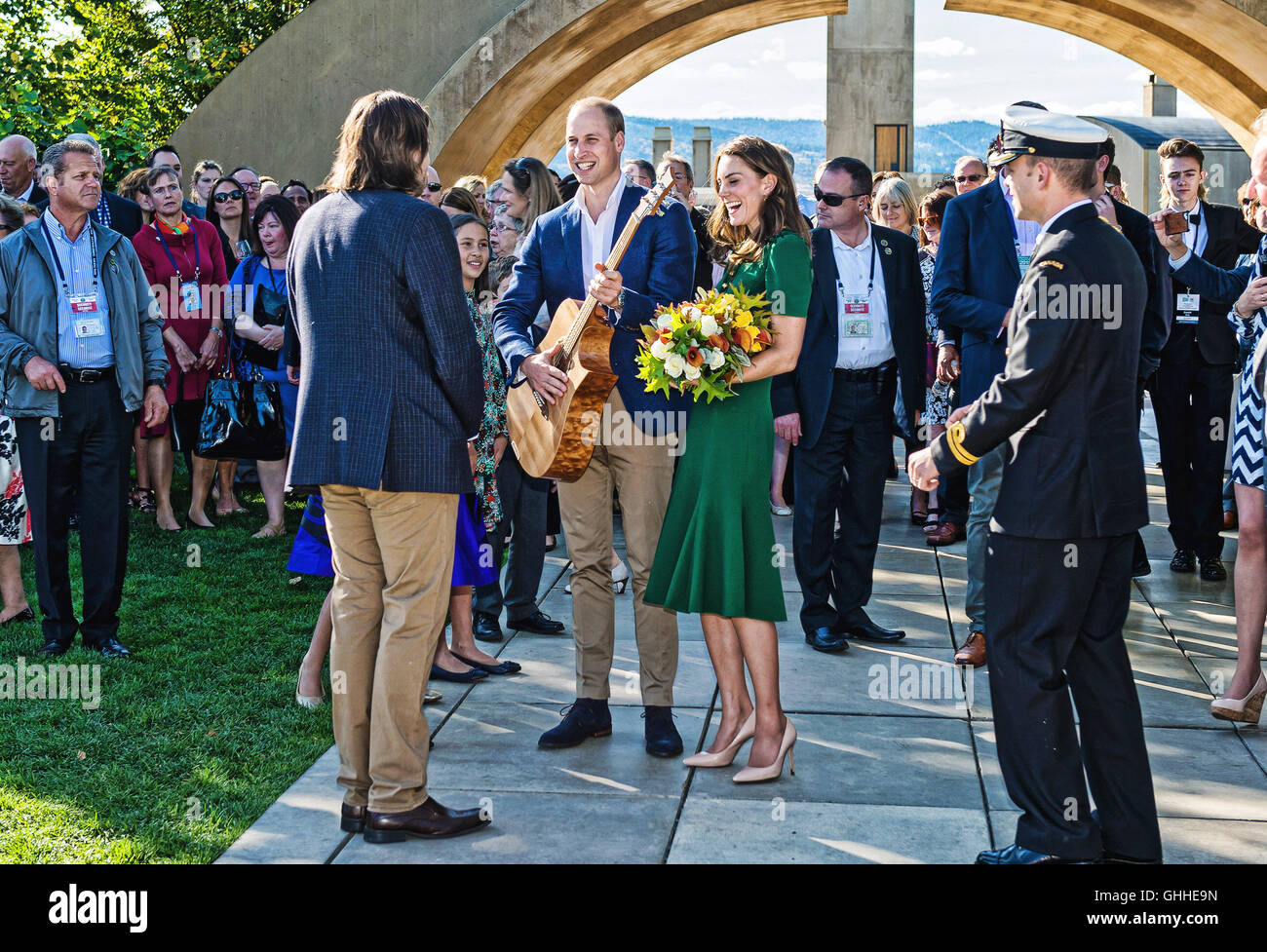 Prince william and prince catherine kate middleton royal canada hi-res ...