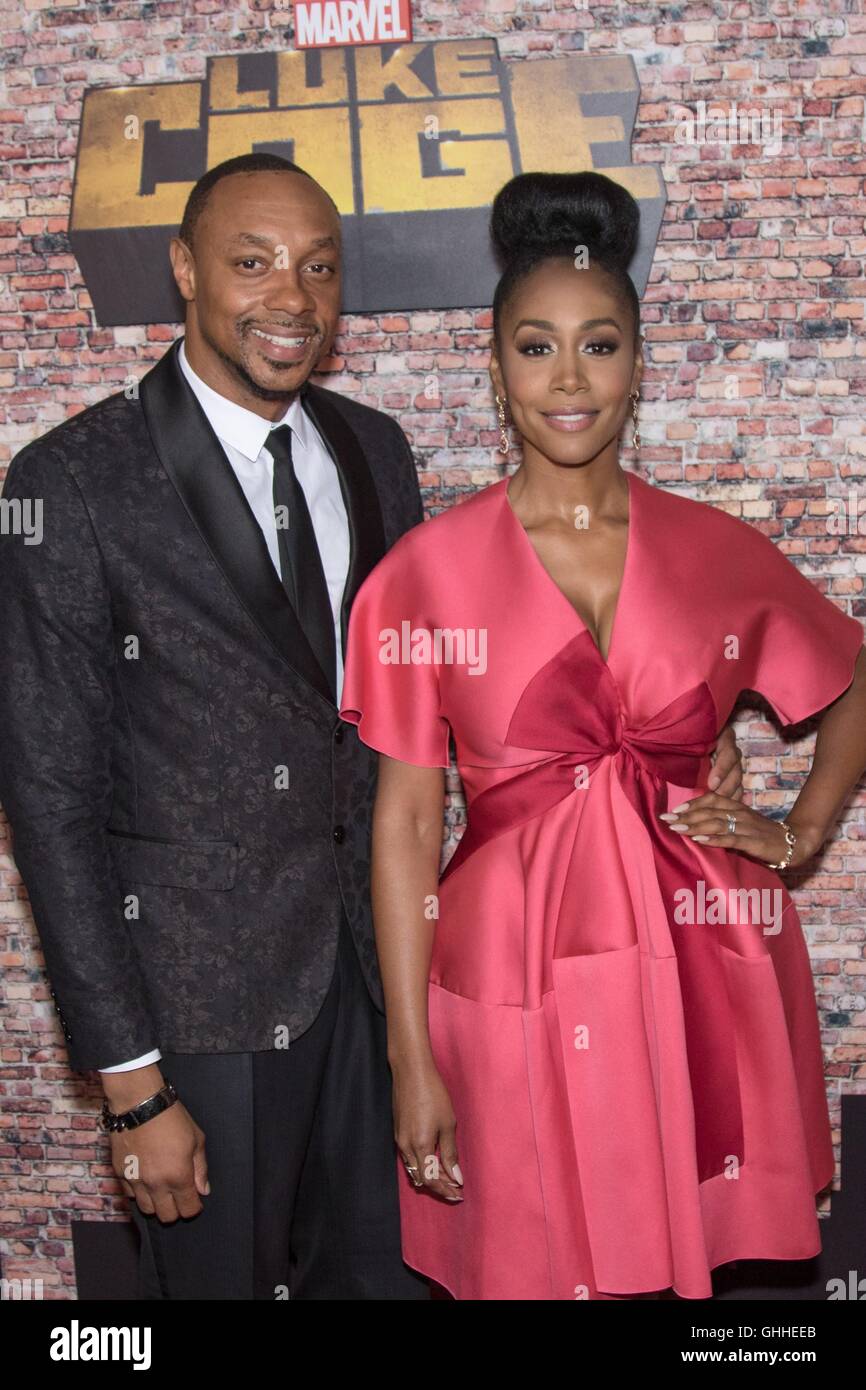 Simone missick luke cage hi-res stock photography and images - Alamy