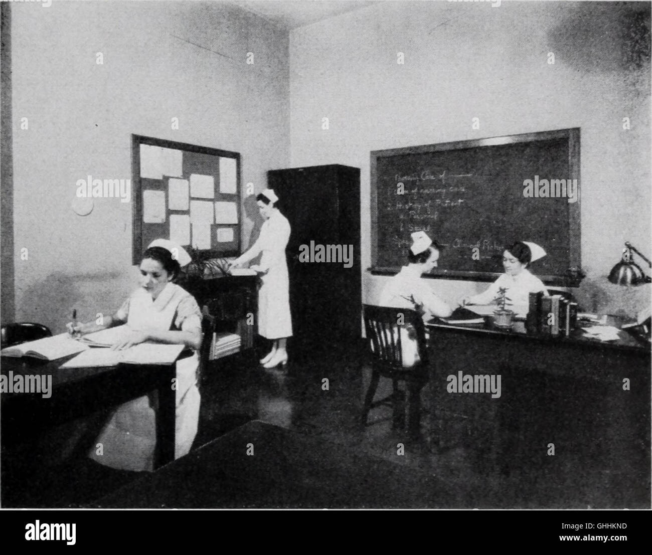 New york hospital school nursing hi-res stock photography and images ...