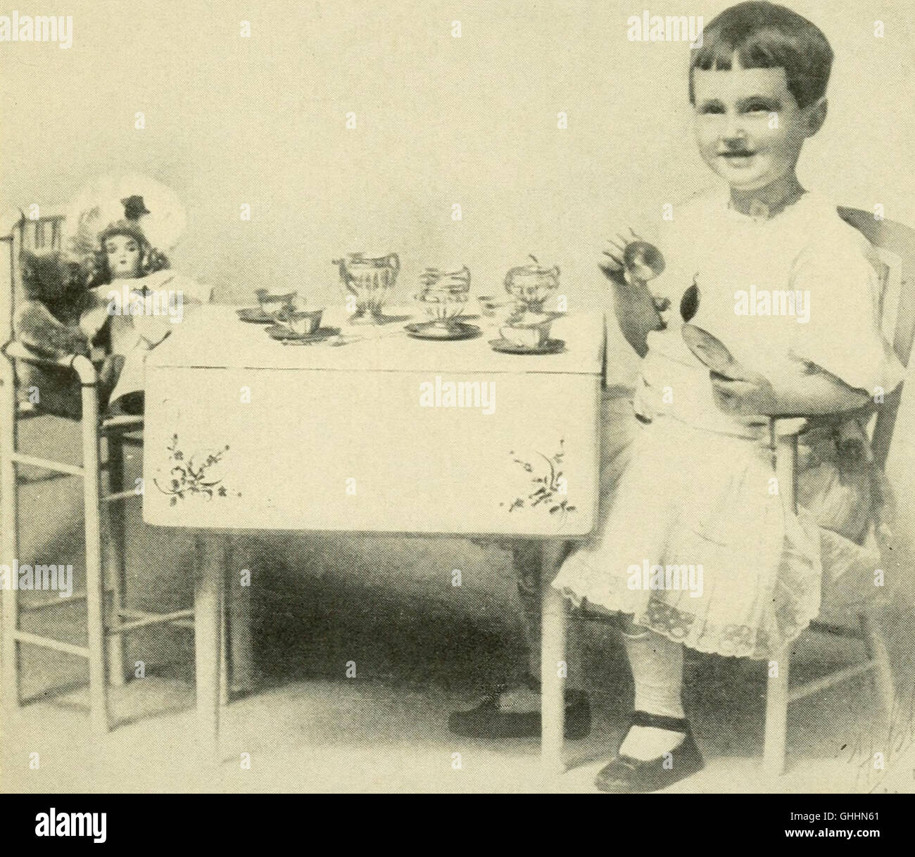 This 1916 biography explores the life and works of Dora Knowlton Ranous ...