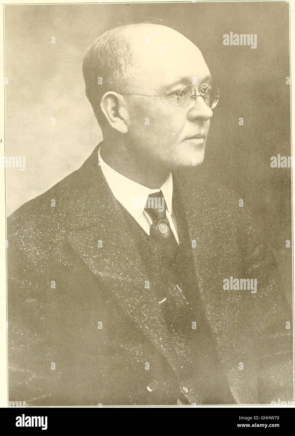 The *History of Bridgeport and Vicinity* (1917) details the development ...