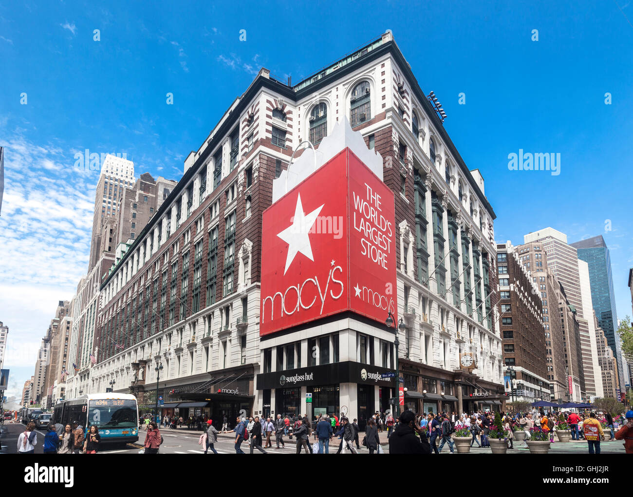 Macys Megastore New York City Stock Photo - Alamy
