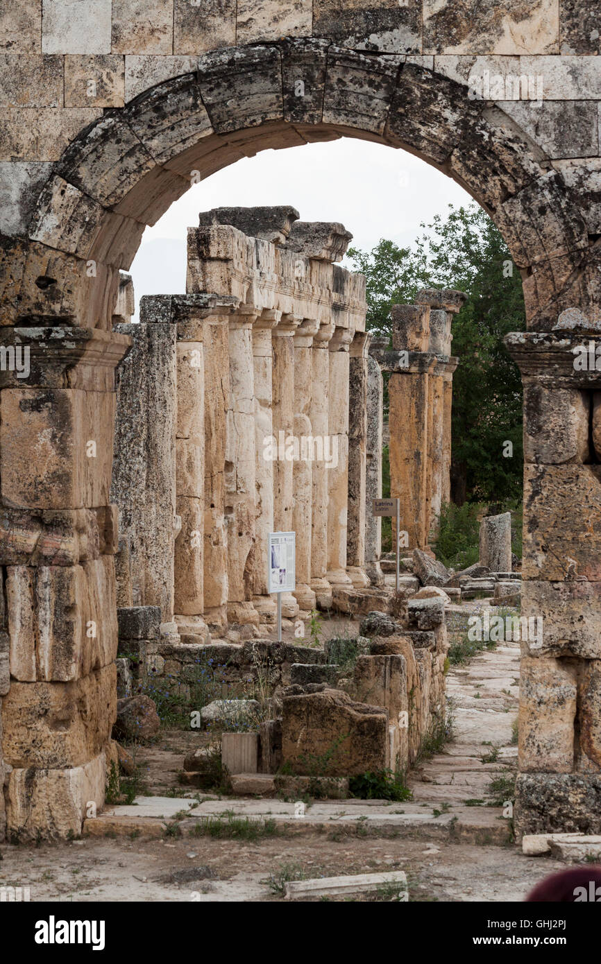 Hierapolis Pamukkale Ruins Turkey Stock Photo - Alamy