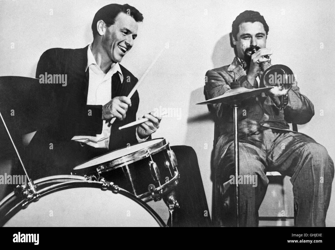 FRANK SINATRA (Frankie Machine the drummer ) Regie: Otto Preminger aka ...