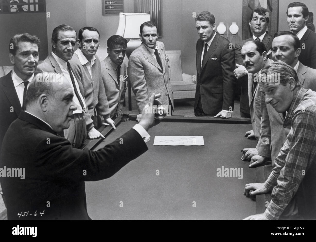 Henry silva ocean's eleven hi-res stock photography and images - Alamy