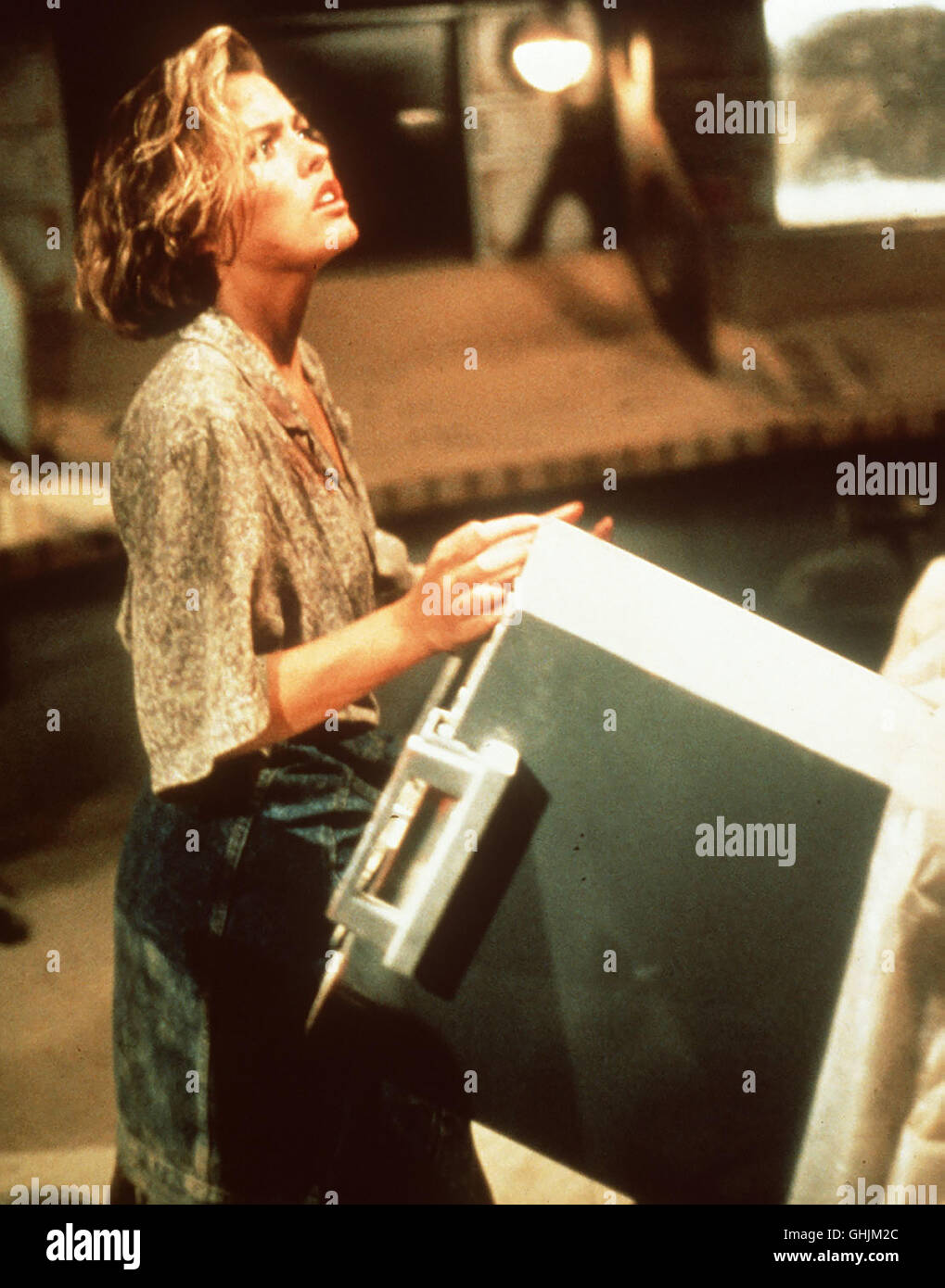 Bild: PATSY KENSIT (Dr. Anna Nolmar), Regie: Avi Nesher aka. Timebomb ...