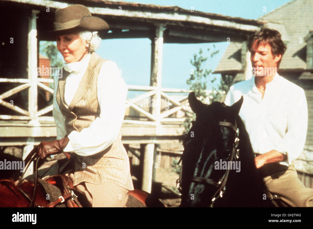 Die australische Farmerin Mary Carson liebt den irischen Geistlichen ...