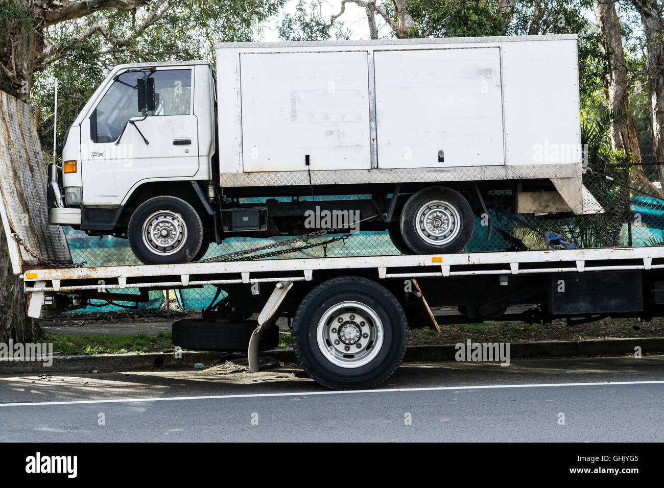 Flat back lorry hi-res stock photography and images - Alamy