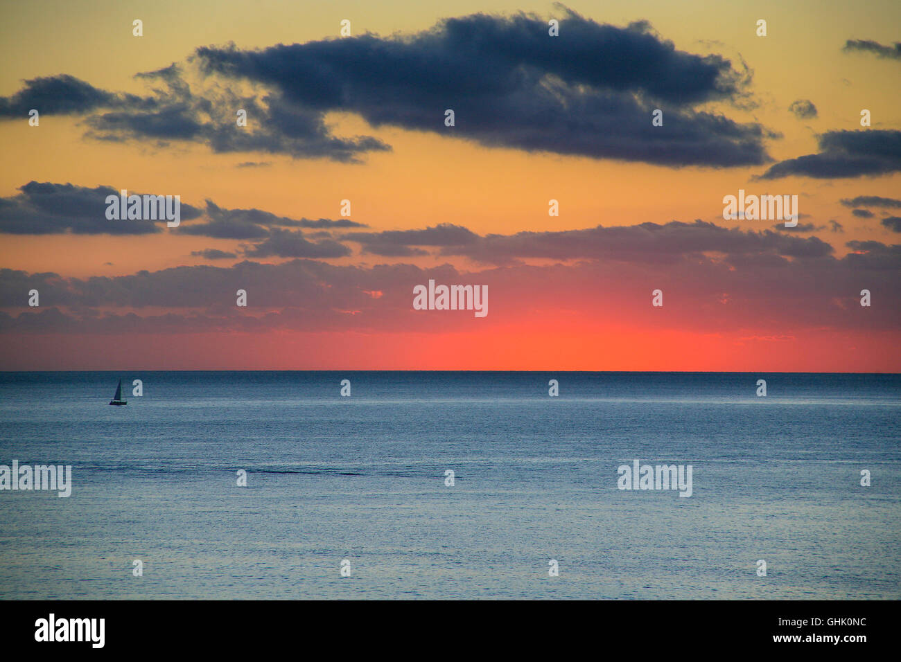 Open sea sunset hi-res stock photography and images - Alamy