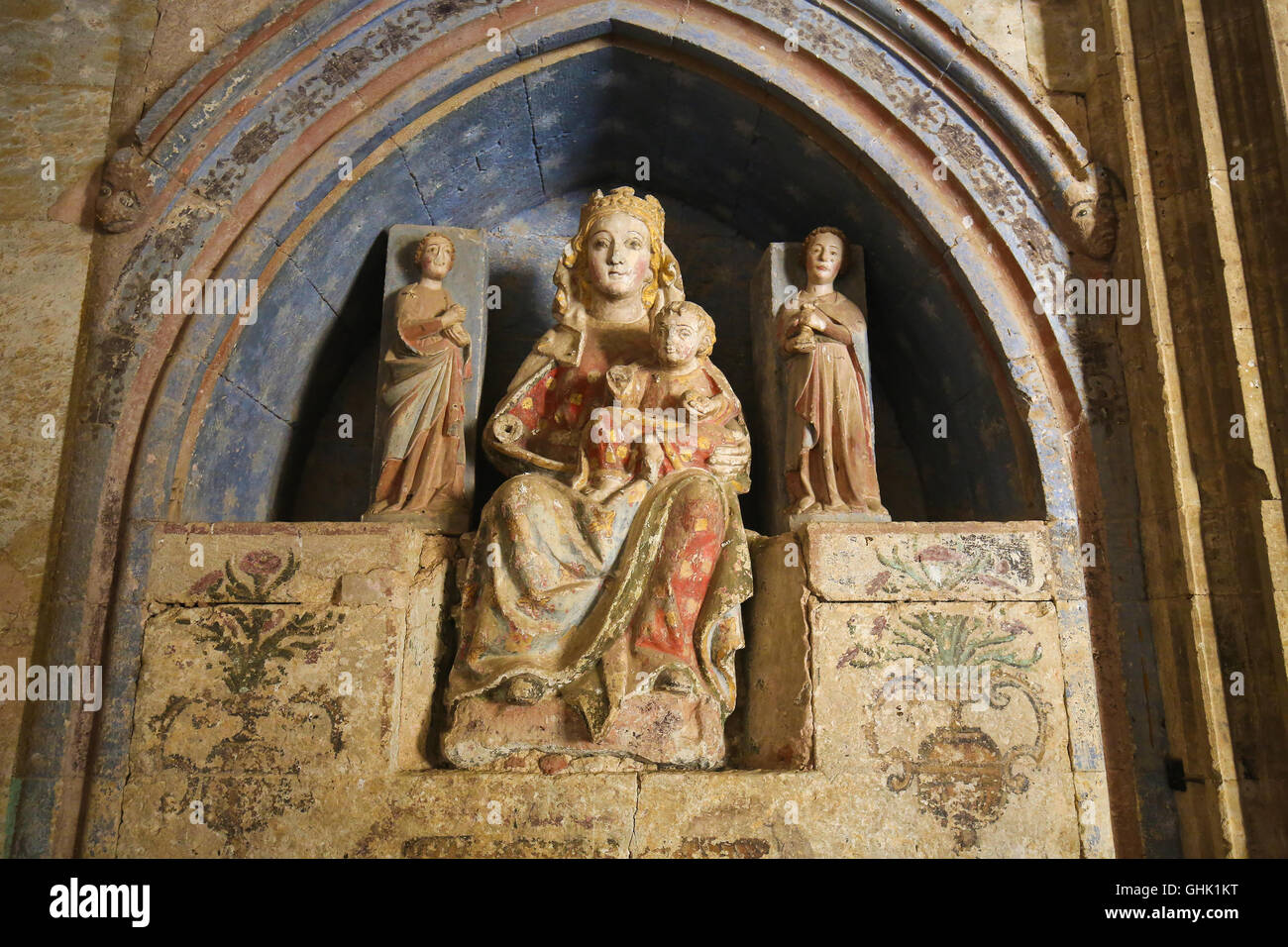 Medieval Statue of Mother Mary and Child in Ciudad Rodrigo, a border ...