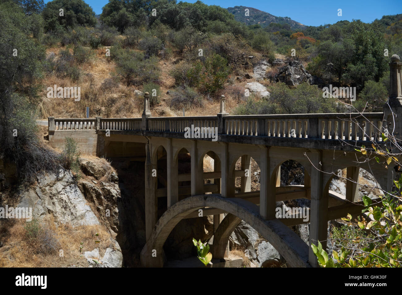 Kaweah River Bridge. USA Stock Photo - Alamy