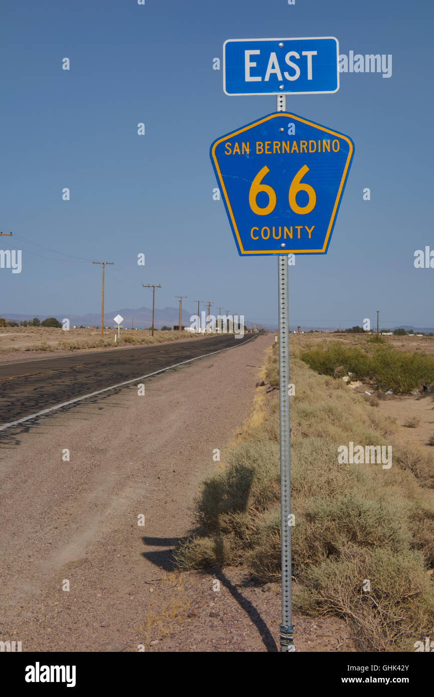 Route 66 road sign. USA Stock Photo - Alamy