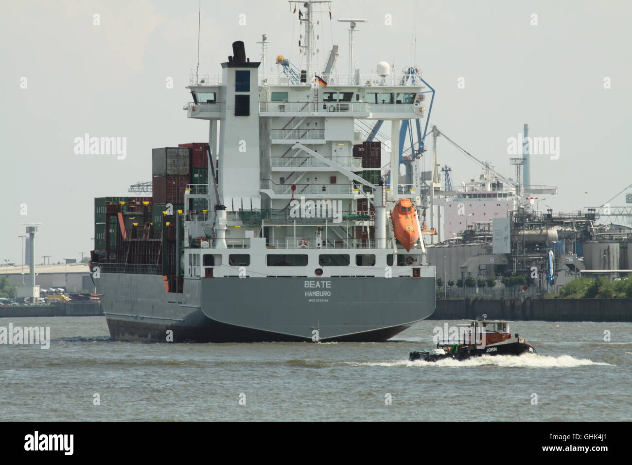 Busy harbour scene, Hamburg, Germany Stock Photo - Alamy
