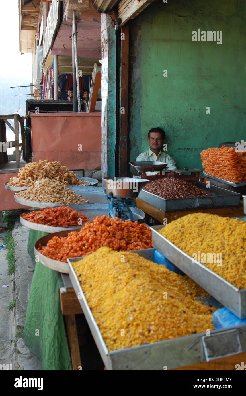 Indian Spices Seller, Kashimir Stock Photo - Alamy