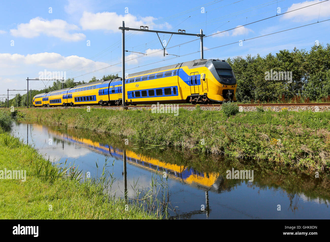 Dutch passenger train hi-res stock photography and images - Alamy