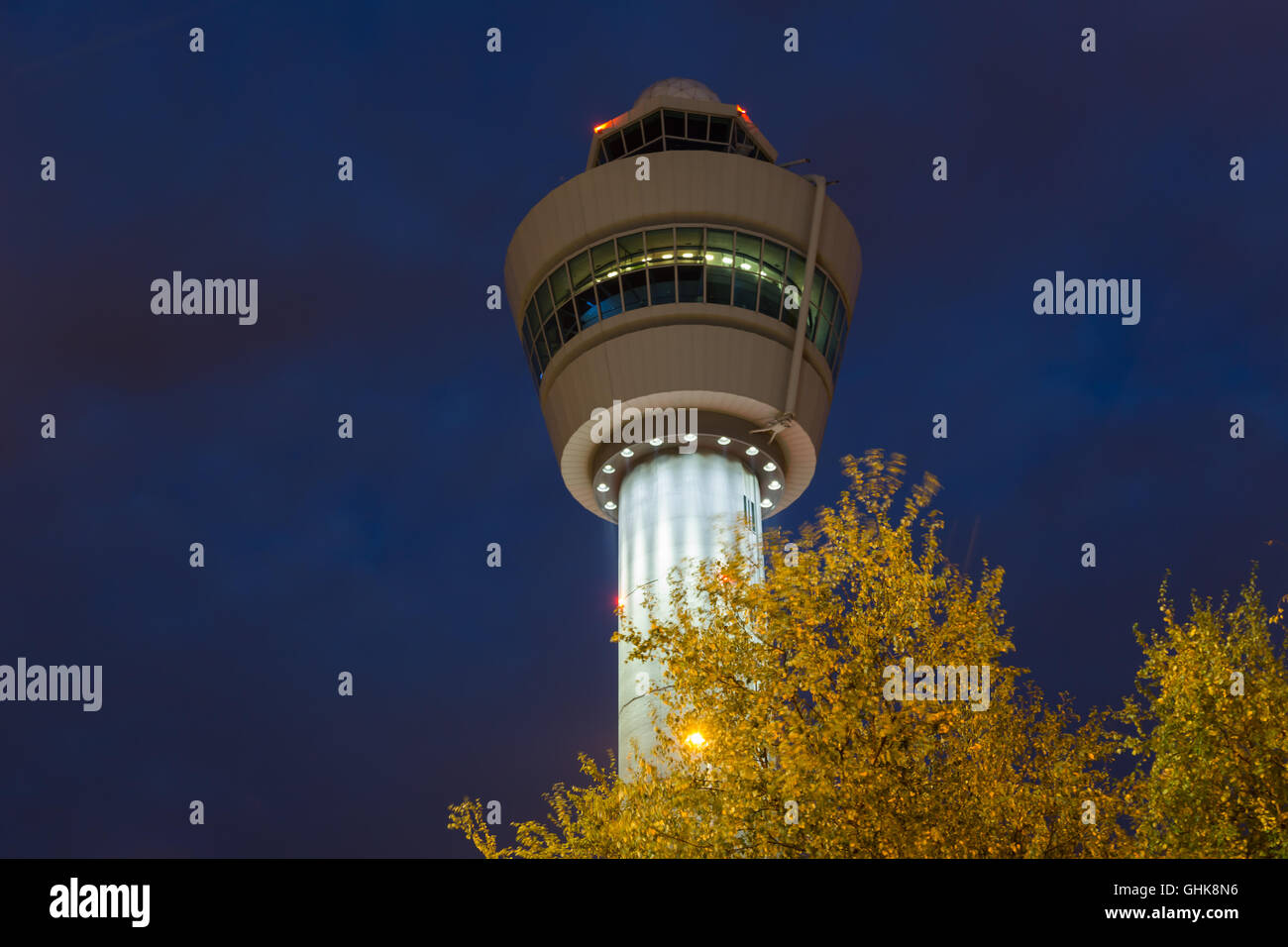 Air traffic control tower at night hi-res stock photography and images ...