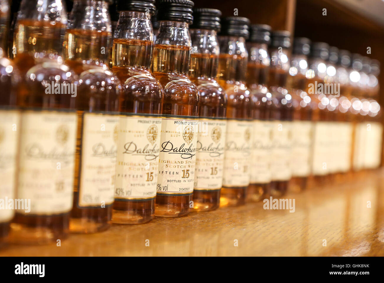 Small whisky distillery scotland hi-res stock photography and images ...