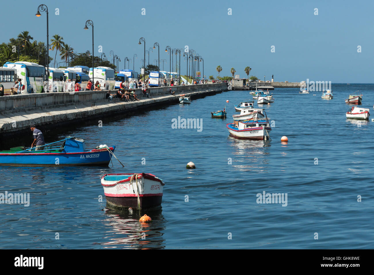 Cuban fishing boats hi-res stock photography and images - Alamy