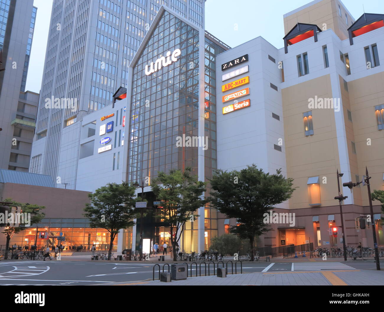 Umie shopping mall in Kobe Japan Stock Photo - Alamy
