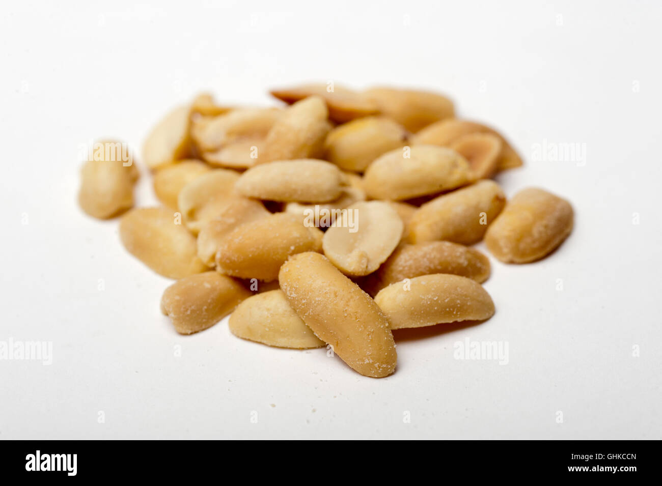 Shelled peanuts hi-res stock photography and images - Alamy