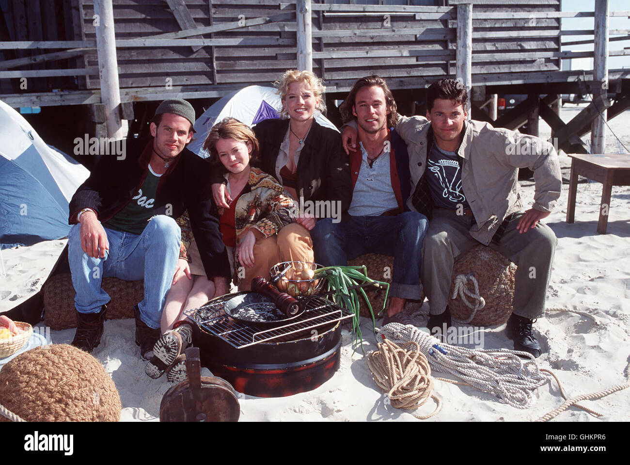 Geschichten um die Strandclique von St.Peter Ording. Unser Bild: Rai ...