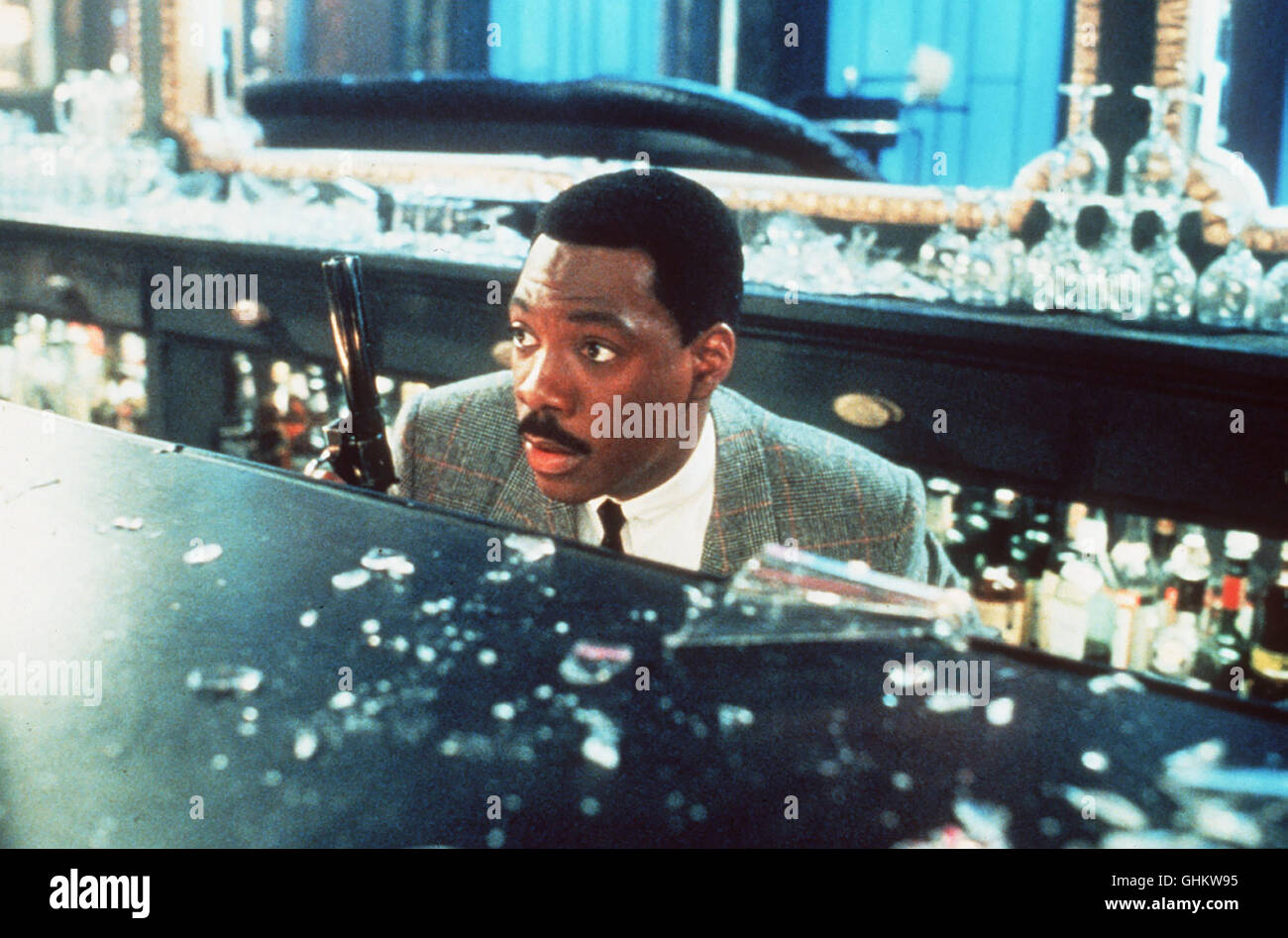 Der raughbeinige Polizei-detektiv Jack Cates jagt mit seinem Kumpel ...