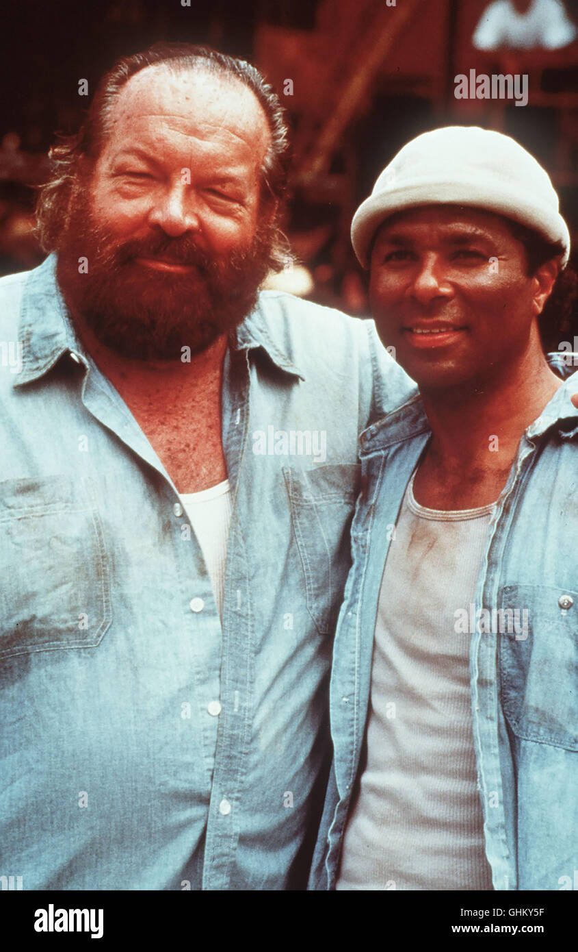 Joe Thomas Actor 2022