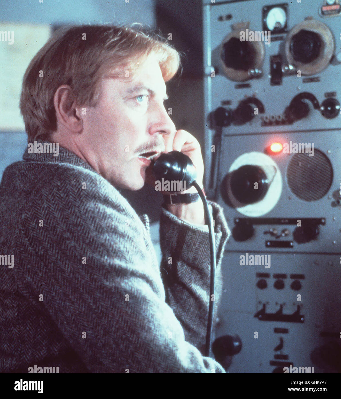 DIE NADEL England 1944: Meisterspion Henry Faber, "Die Nadel" (DONALD ...