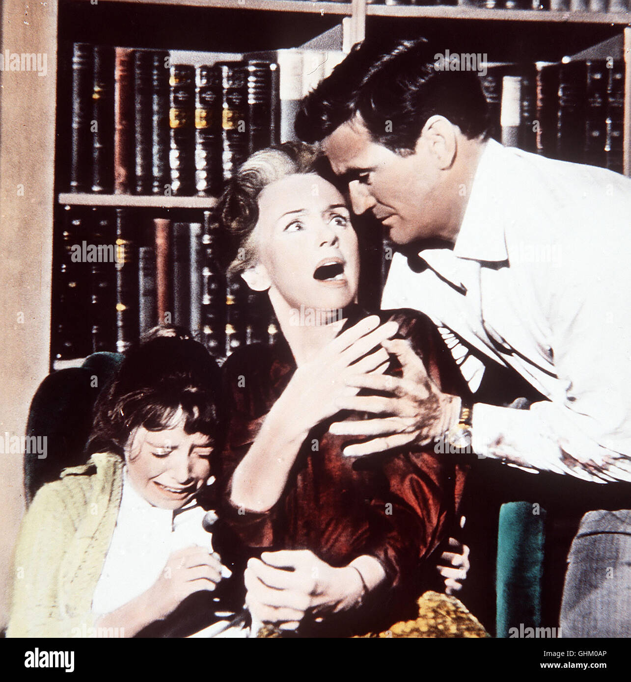 Cathy Brenner (VERONICA CARTWRIGHT), Mrs. Brenner (JESSICA TANDY) und ...