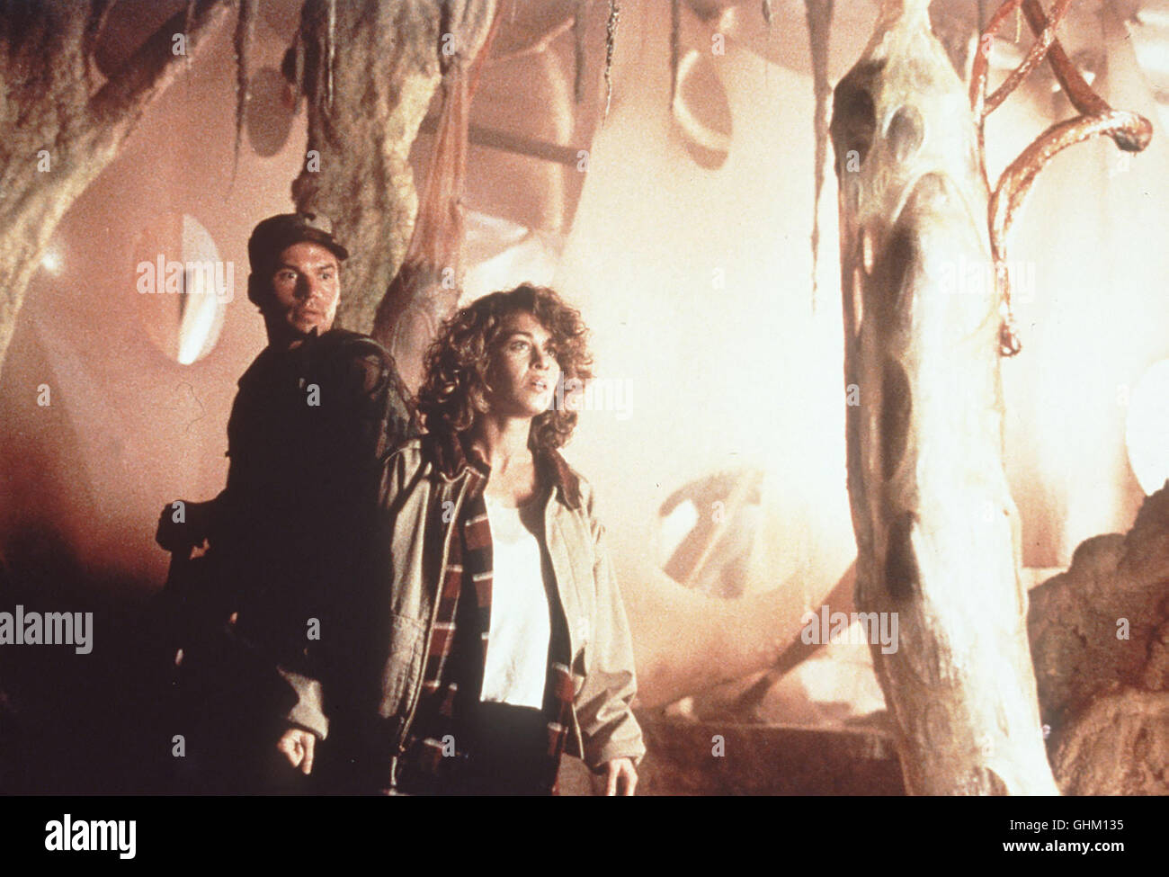 PUPPET MASTERS - BEDROHUNG AUS DEM ALL Wiedereinmal bedrohen Aliens die ...