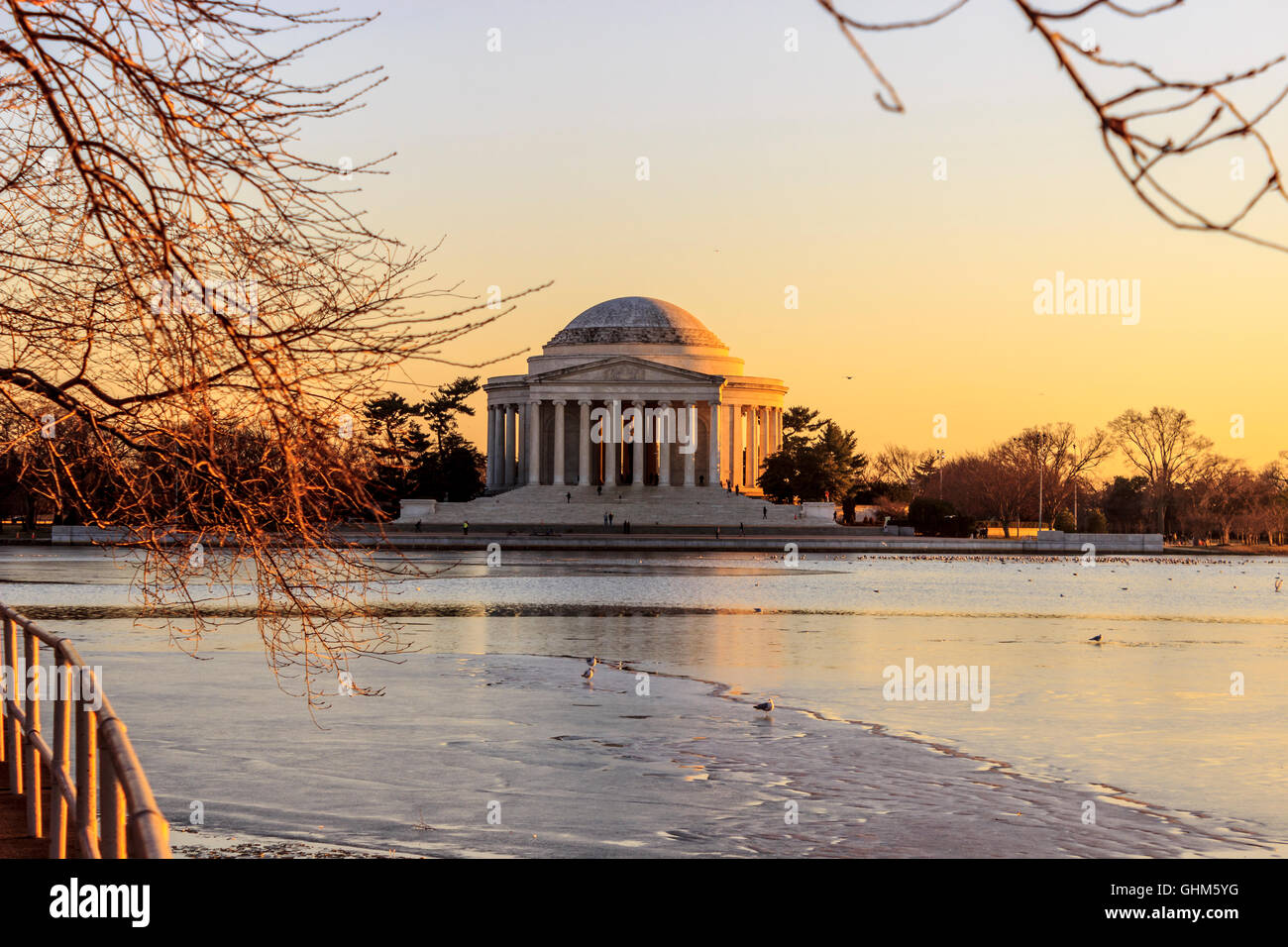 Jefferson Memorial in Washington DC with Sunset Stock Photo - Alamy