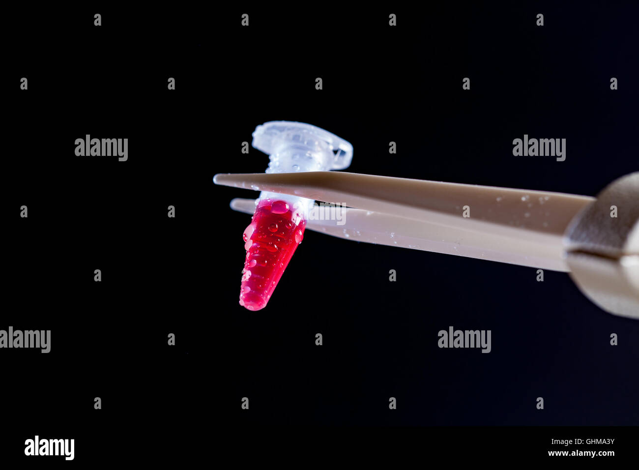 Pcr test tube hi-res stock photography and images - Alamy