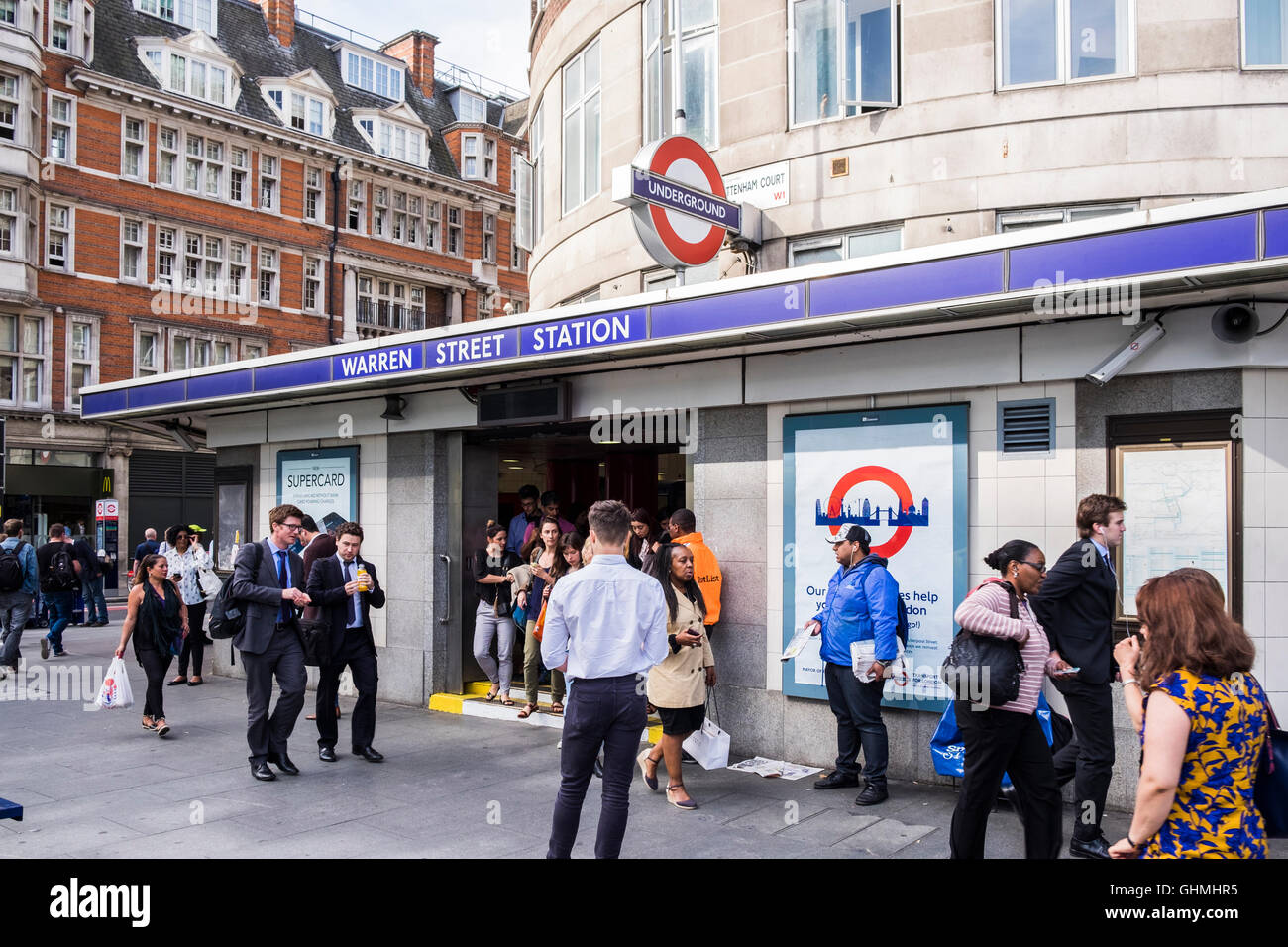 The scene at warren street tube station hi-res stock photography and ...