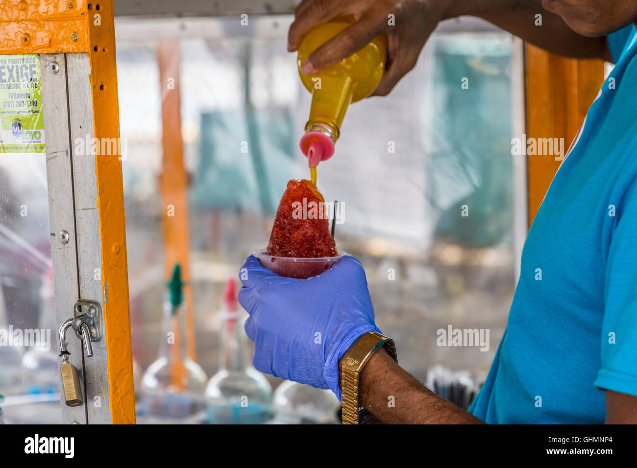 Piragua hi-res stock photography and images - Alamy