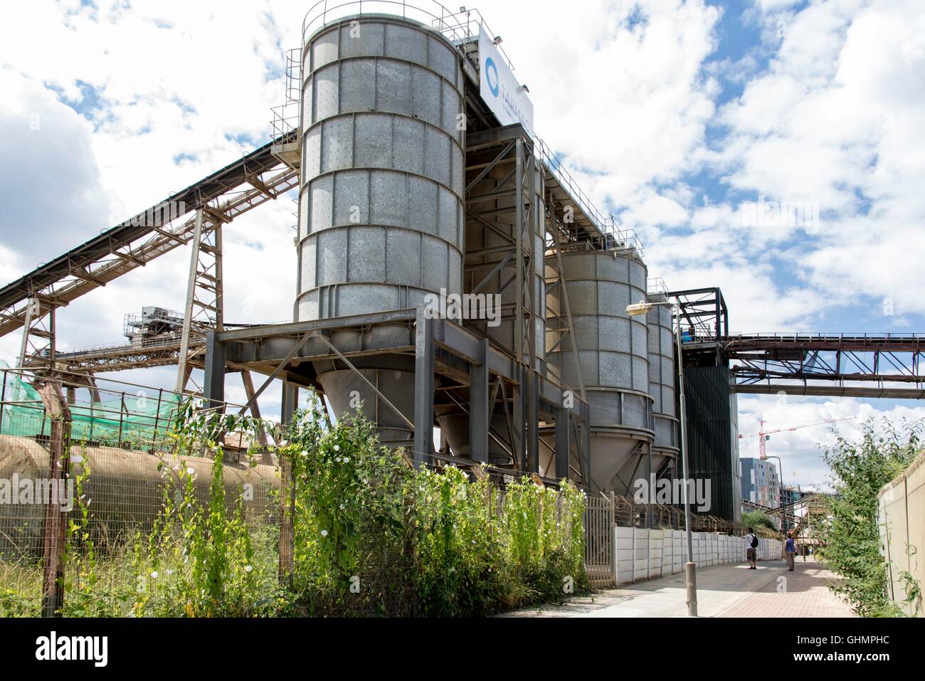 Gravel aggregate processing hi-res stock photography and images - Alamy