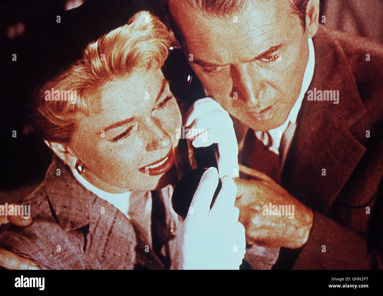 Der Mann, der zuviel wußte Dr. Ben MacKenna (JAMES STEWART) und seine ...