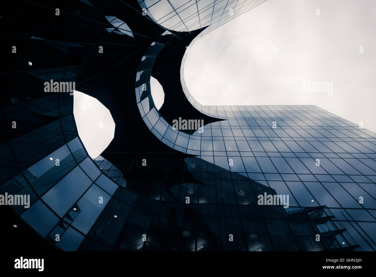 Pwc offices uk hi-res stock photography and images - Alamy
