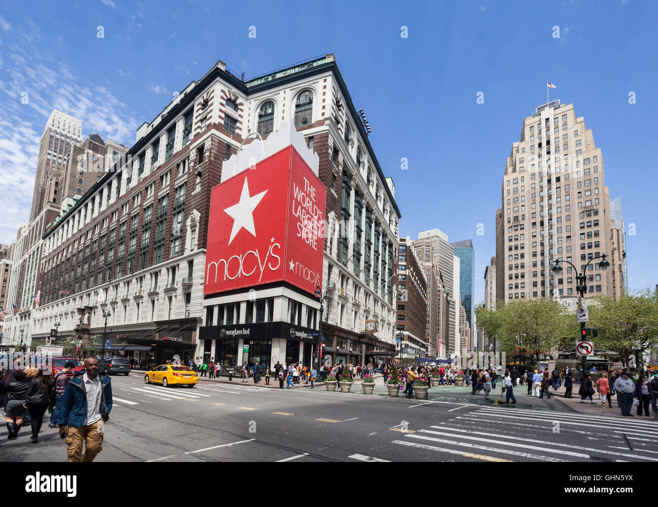 Macys Megastore New York City Stock Photo - Alamy