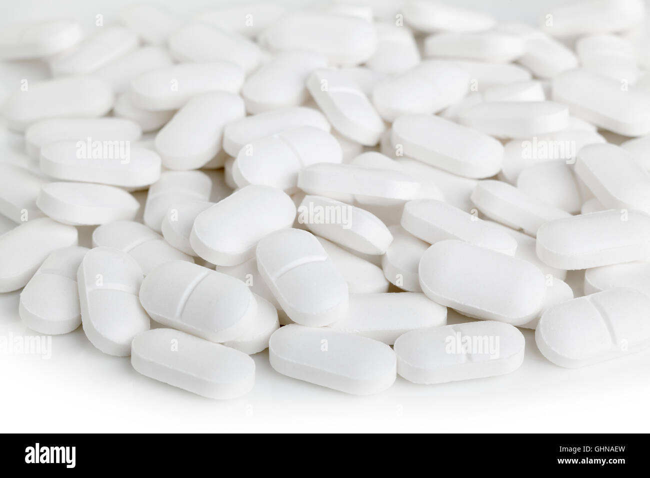 With the tablets hi-res stock photography and images - Alamy