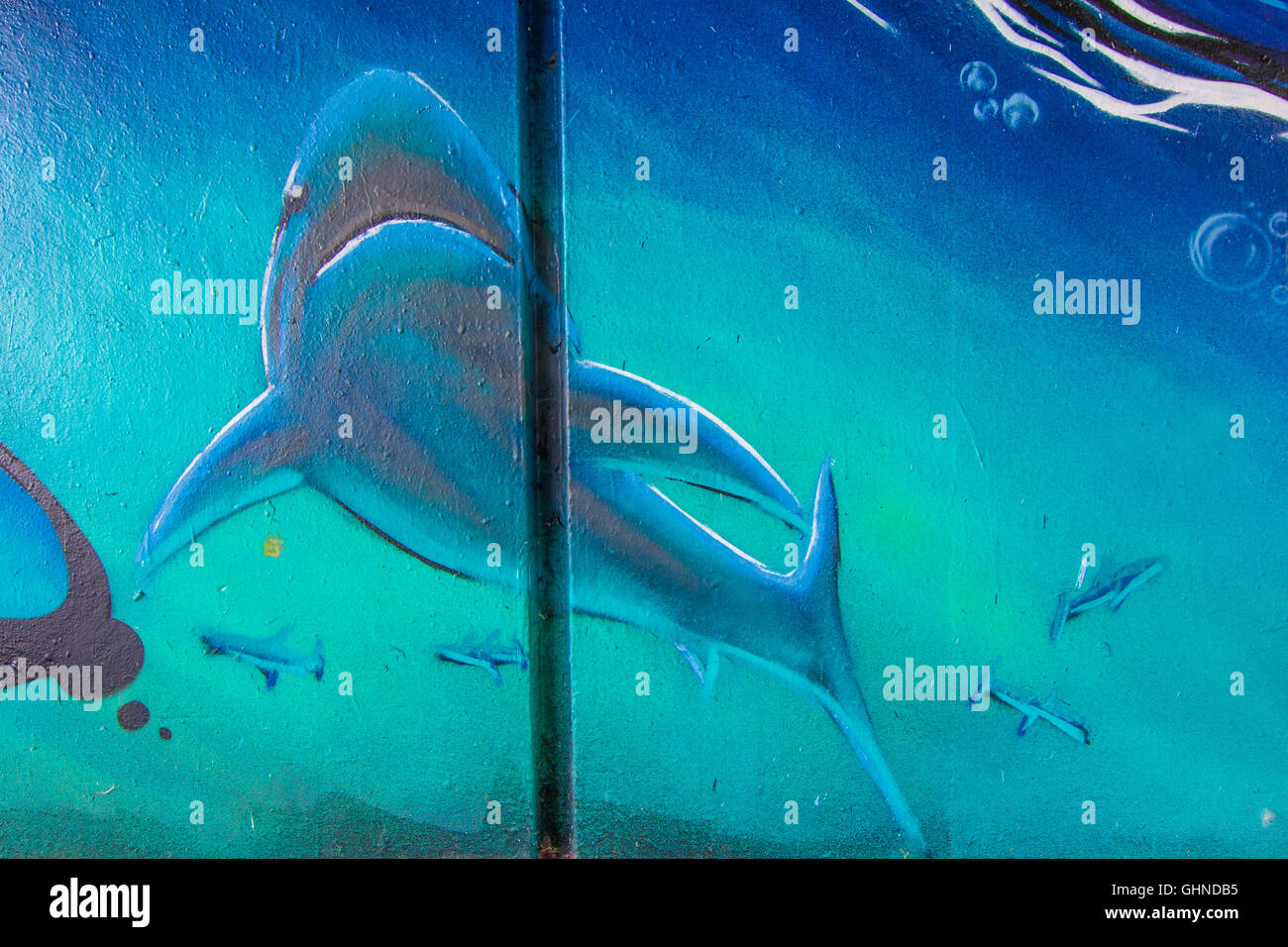 Graffiti underwater hi-res stock photography and images - Alamy