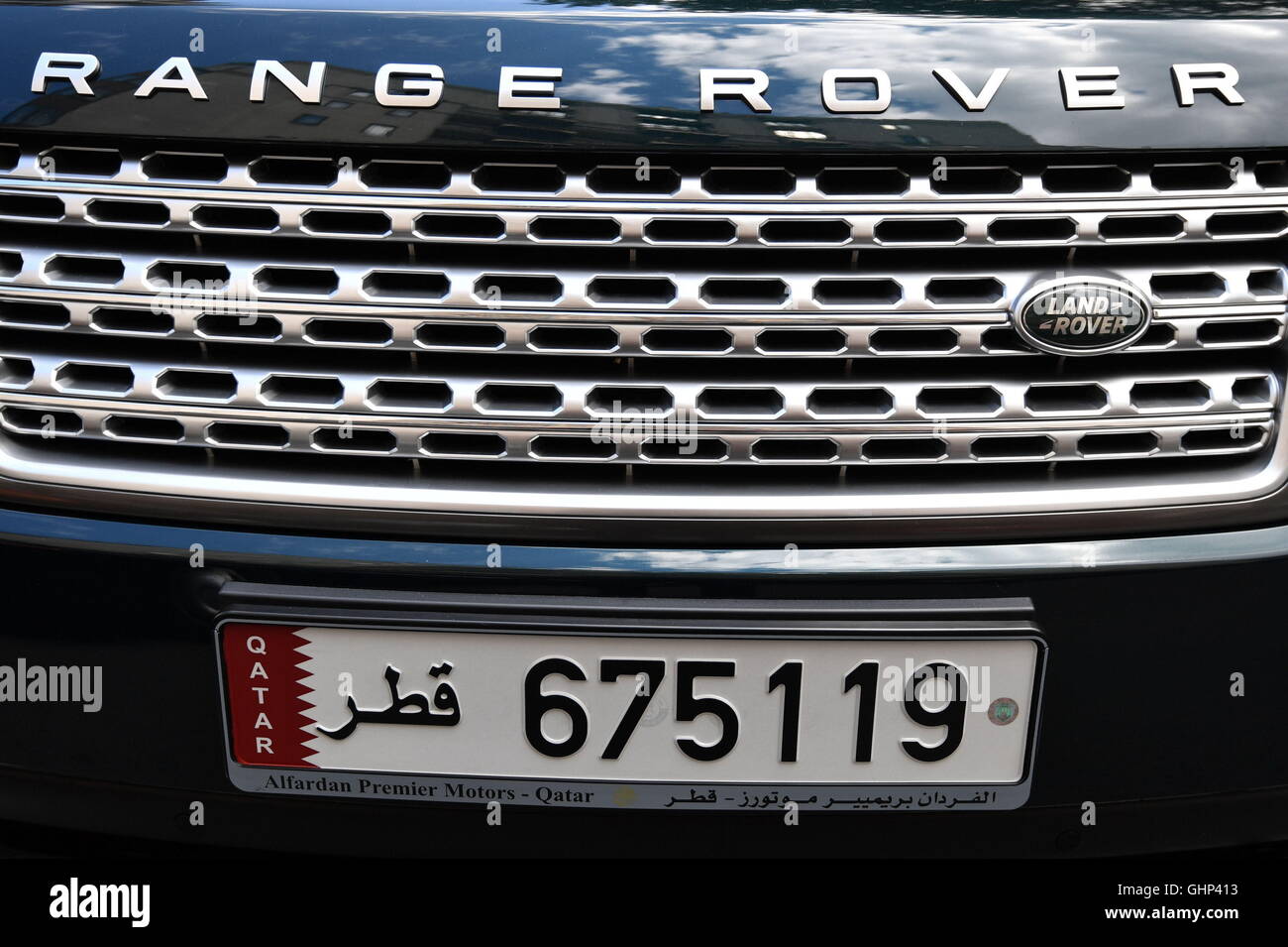 A foreign registered Range Rover parked outside the Dorchester in ...