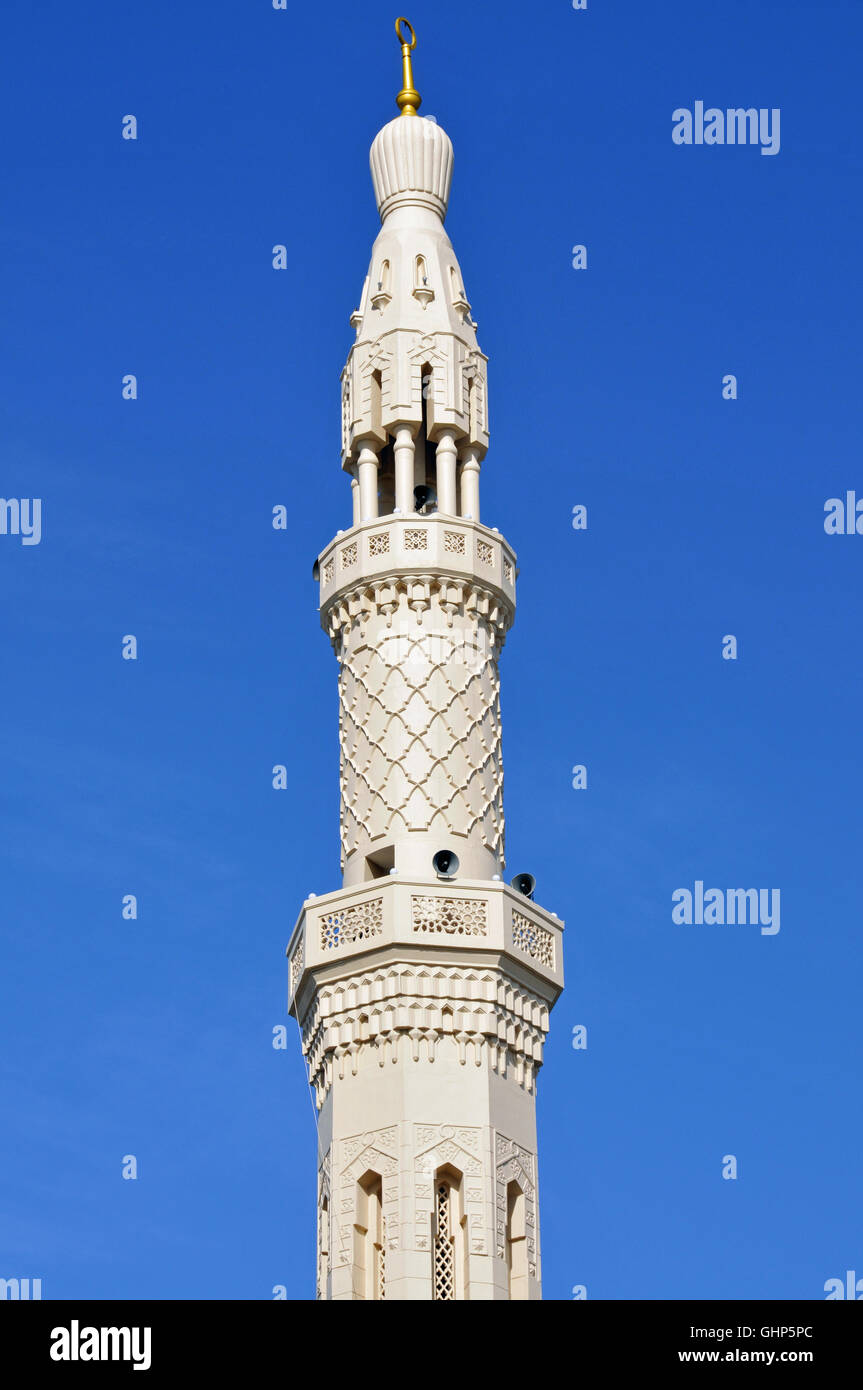 Minarett der Jumeirah Moschee, Dubai, Vereinigte Arabische Emirate ...