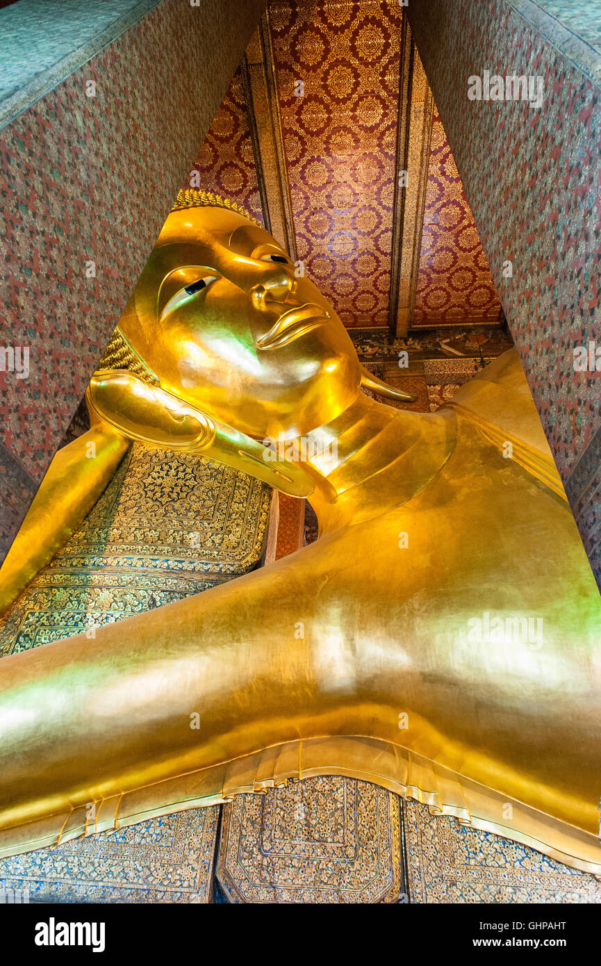 Laying buddha hi-res stock photography and images - Alamy