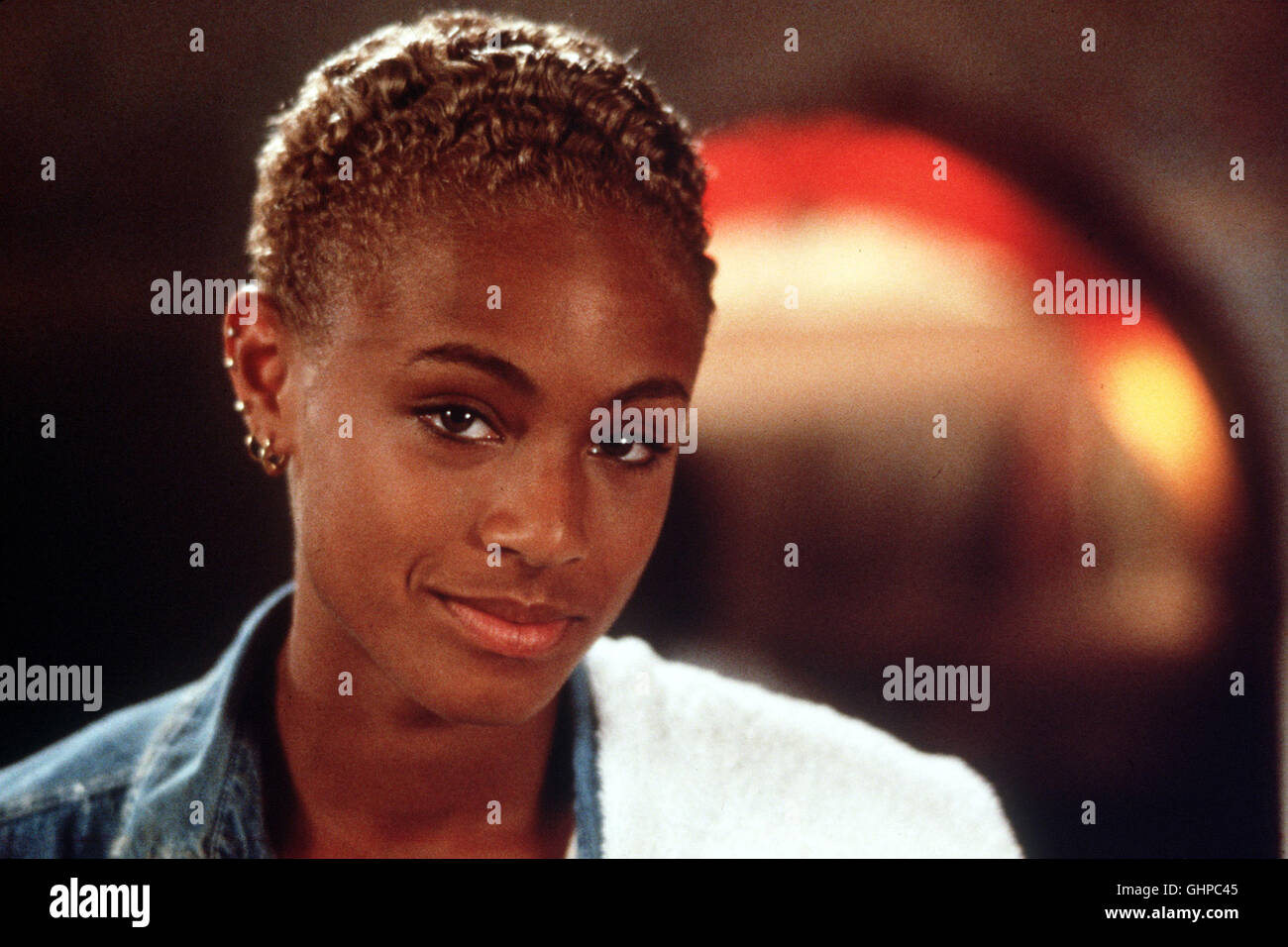 DEMON KNIGHT - Ritter der Dämonen - Jeryline (JADA PINKETT) ist eine ...