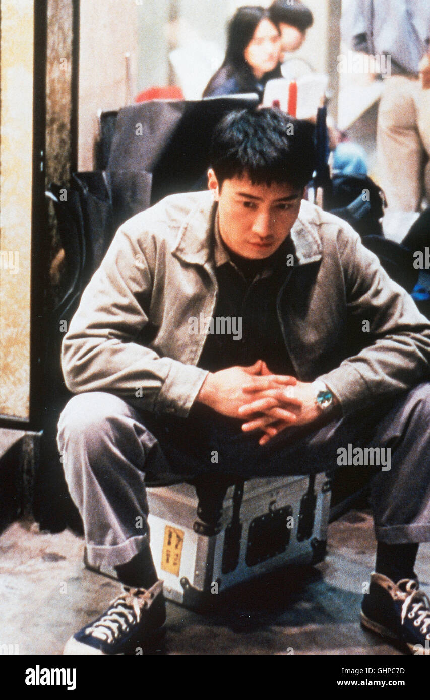 Junge gangster hi-res stock photography and images - Alamy