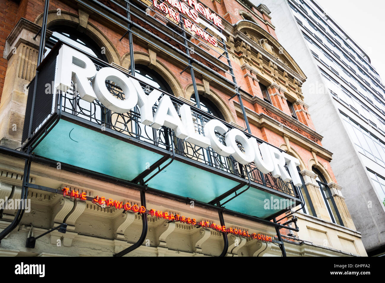 Chelsea Theatre London High Resolution Stock Photography and Images - Alamy