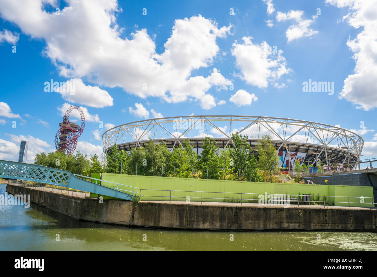 LONDON, UK - AUGUST 7, 2016: View of the Olympic Stadium in Stratford ...