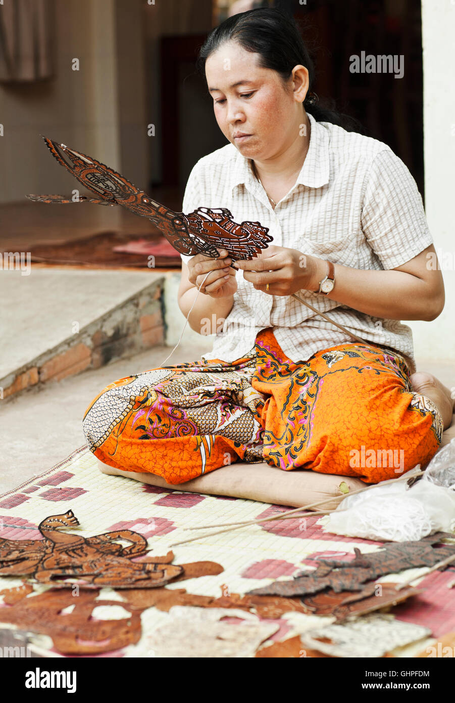 Making of shadow puppets hi-res stock photography and images - Alamy